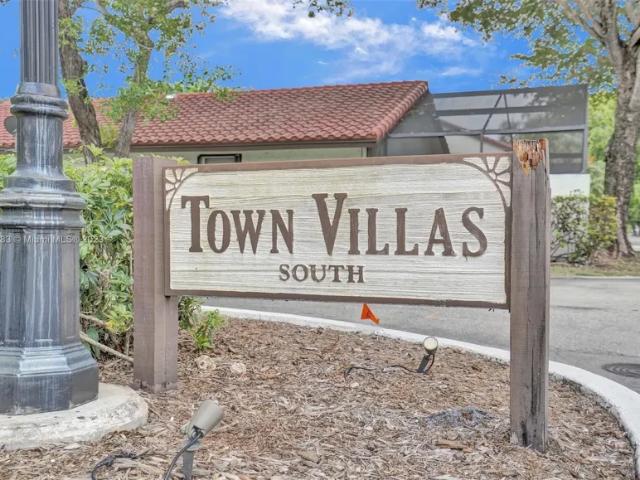 2 bedroom, Miami FL FL 33186 LS102660010