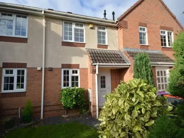 2 bedroom Mid Terrace House to rent, Trafalgar Close, Muxton.