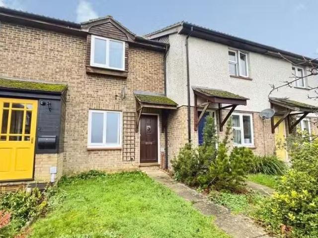 2 bedroom Mid Terrace House to rent, Westgate Close, Canterbur.