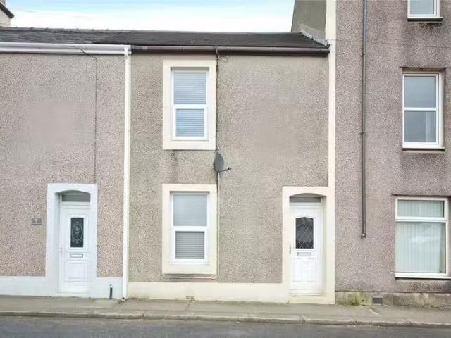 2 bedroom Mid Terrace House to rent, Whitehaven Road, Cleator.