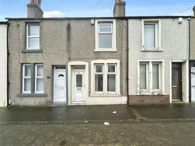2 bedroom Mid Terrace House to rent, Harrington Road, Workingt.