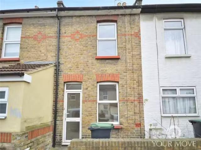 2 bedroom Mid Terrace House to rent, Nelson Road, Northfleet.