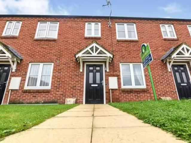 2 bedroom Mid Terrace House to rent, Oakengates Road, Donningt.