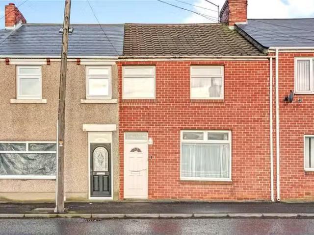 2 bedroom Mid Terrace House to rent, Pemberton Bank, Easington.