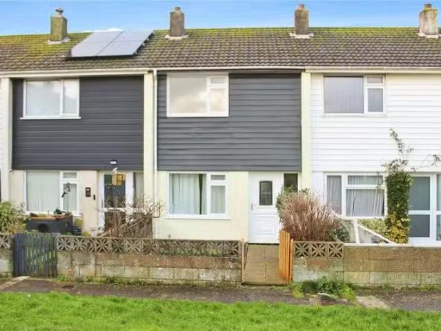 2 bedroom Mid Terrace House to rent, Rosemellin, Camborne, TR1.
