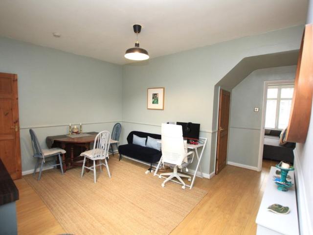 2 Bedroom Mid Terraced House, Chester