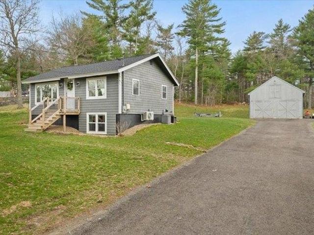 2 bedroom, Middleboro MA 02346 103665846