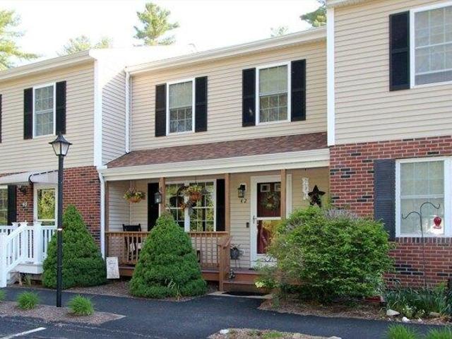 2 bedroom, Middleboro MA 02346 LS102560570