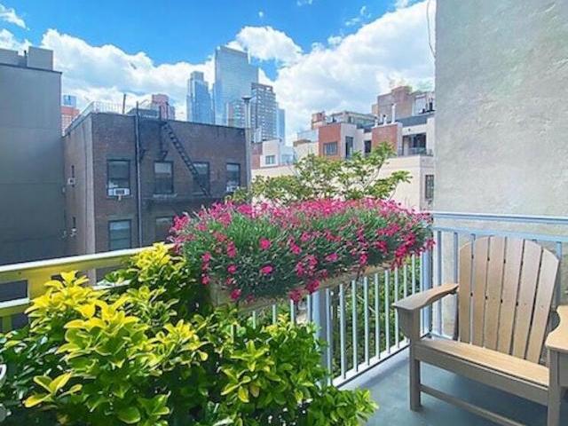 2 bedroom, Midtown West NY LS87518546