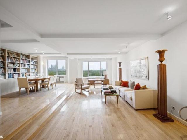 2 bedroom, Midtown West NY 96814972