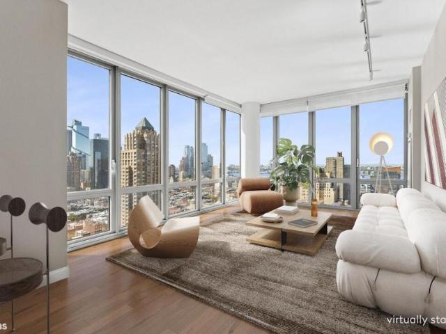 2 bedroom, Midtown West NY 96882089