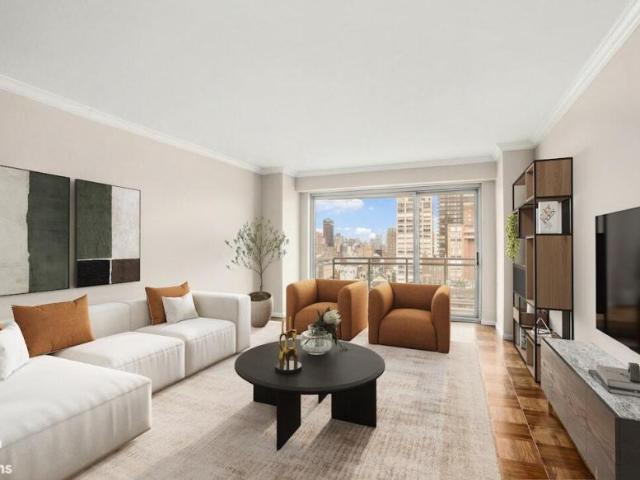 2 bedroom, Midtown East NY LS102244817