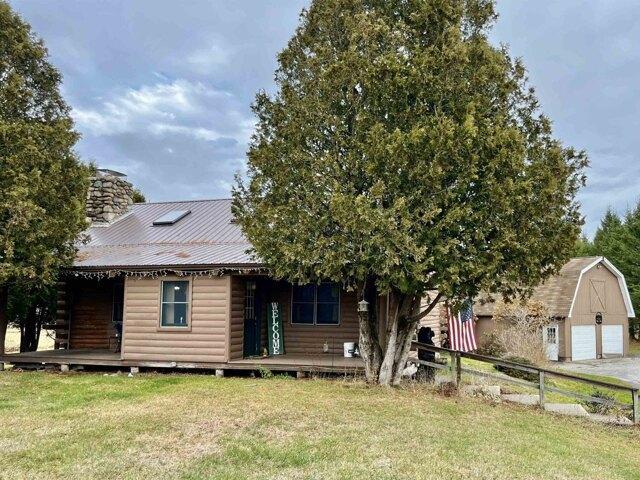 2 bedroom, Milan NH 03588 101998719