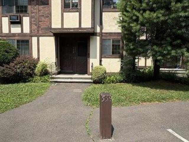 2 bedroom, Milford CT 06461 104569242