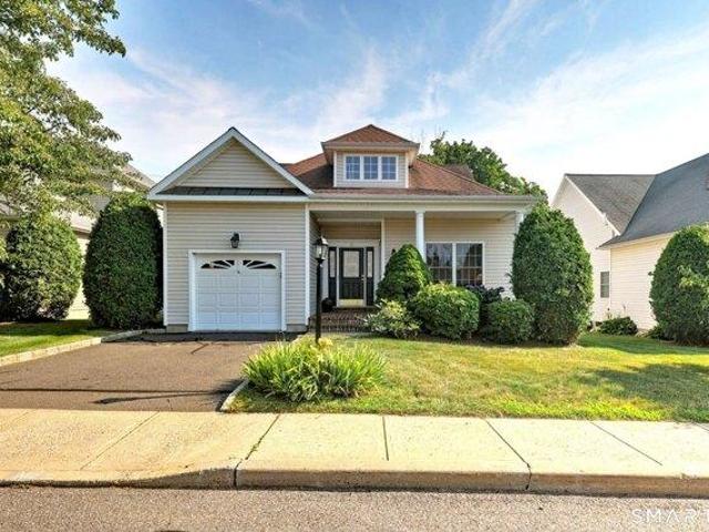 2 bedroom, Milford CT 06461 104717148