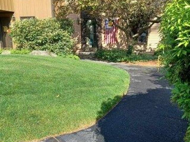 2 bedroom, Milford NH 03055 105105235