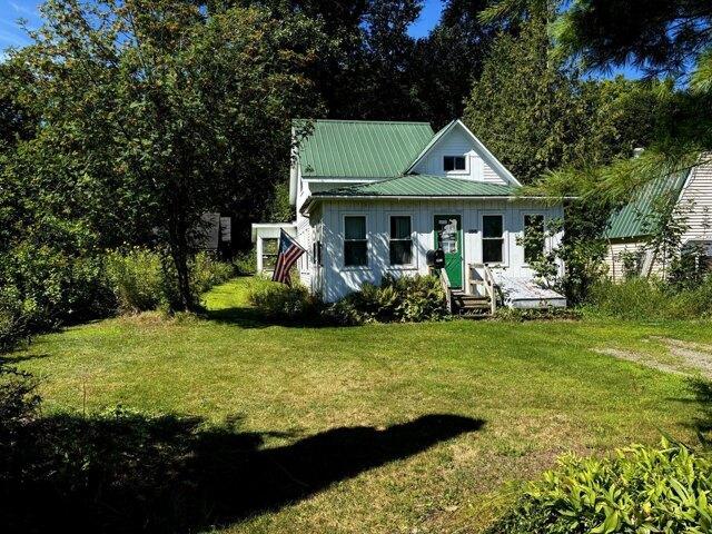 2 bedroom, Millinocket ME 04462 105157598