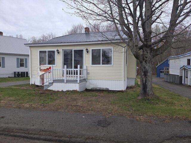 2 bedroom, Millinocket ME 04462 LS102284291