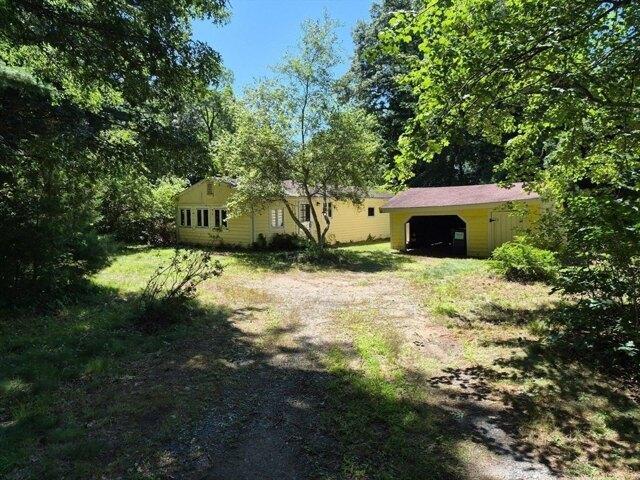 2 bedroom, Millis MA 02054 105206373
