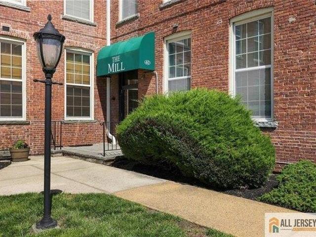 2 bedroom, Milltown NJ 08850 105175794