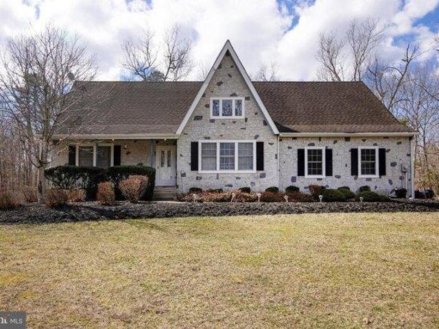 2 bedroom, Milmay NJ 08340 102561075