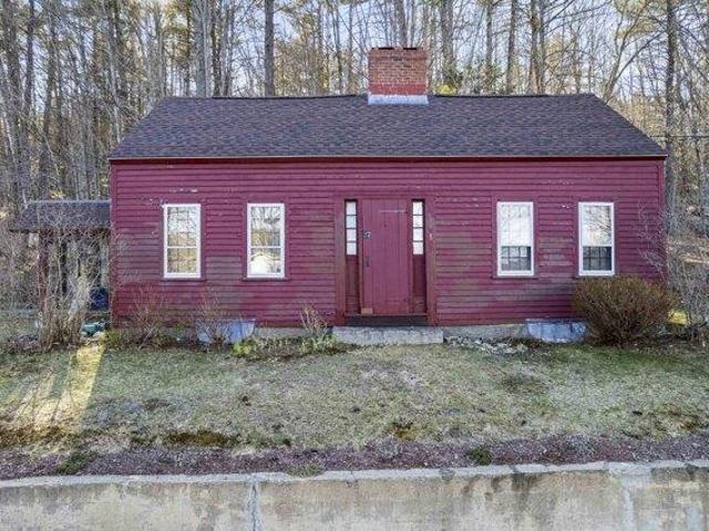 2 bedroom, Milton NH 03851 102344398