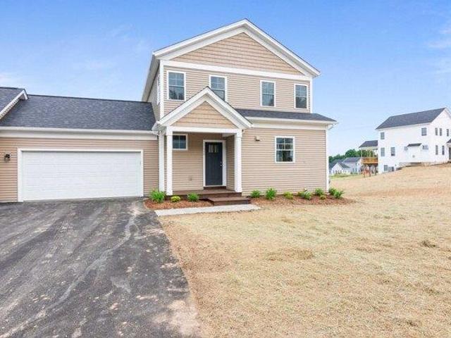 2 bedroom, Milton VT 05468 103931365