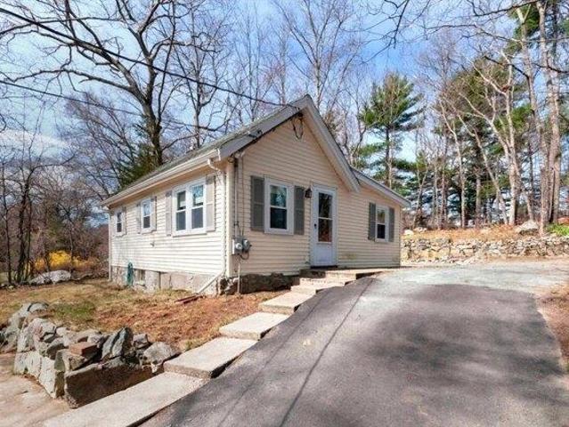 2 bedroom, Norwood MA 02062 101856535