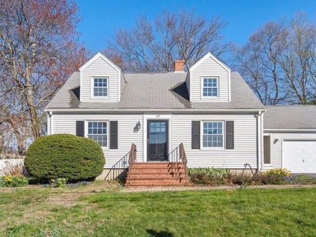 2 bedroom, Norwood MA 02062 102411466