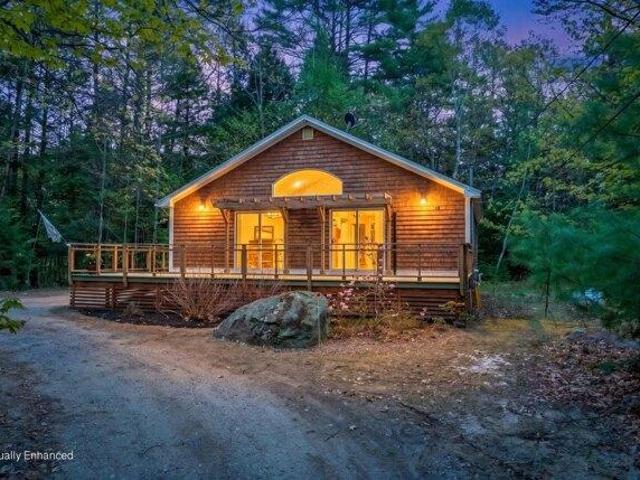 2 bedroom, Norway ME 04268 102669630