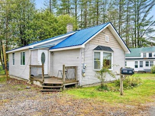 2 bedroom, Norway ME 04268 102709027