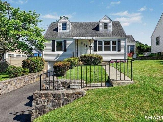 2 bedroom, Norwalk CT 06850 104608936