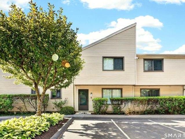 2 bedroom, Norwalk CT 06854 104406718