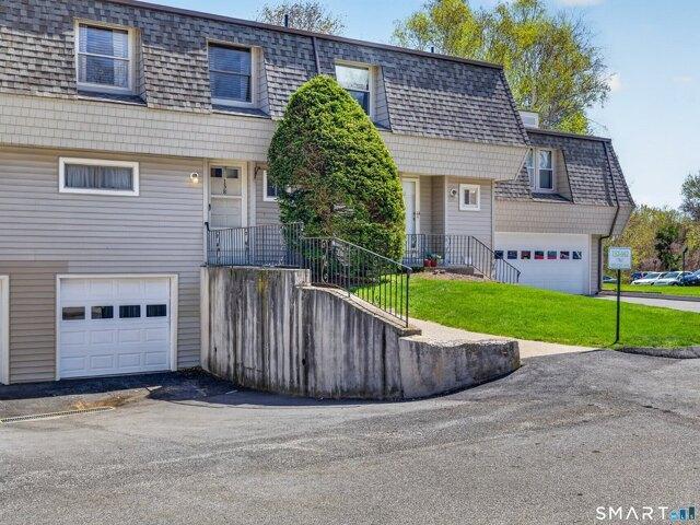 2 bedroom, Norwich CT 06360 LS102258793