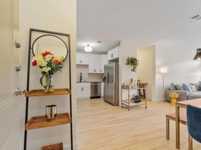 2 bedroom, North Andover MA 01845 102564501