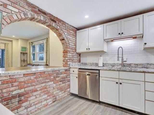 2 bedroom, North Andover MA 01845 102634165