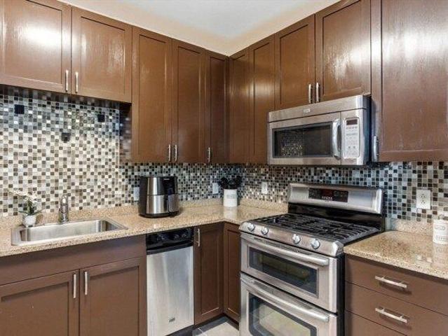2 bedroom, North Andover MA 01845 104760106
