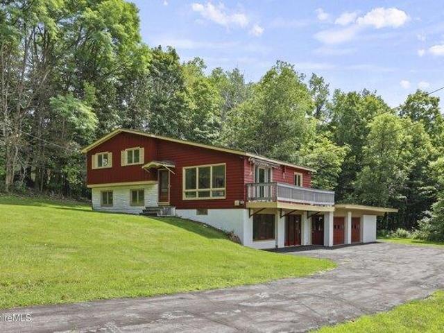 2 bedroom, North Adams MA 01247 105093192