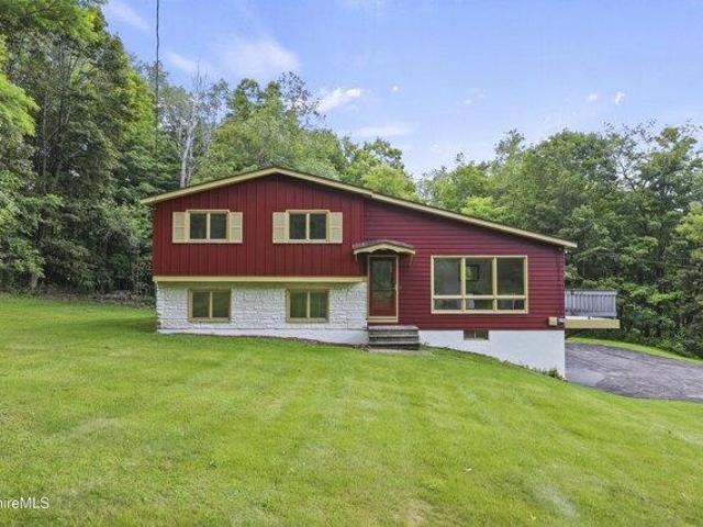 2 bedroom, North Adams MA 01247 105156818