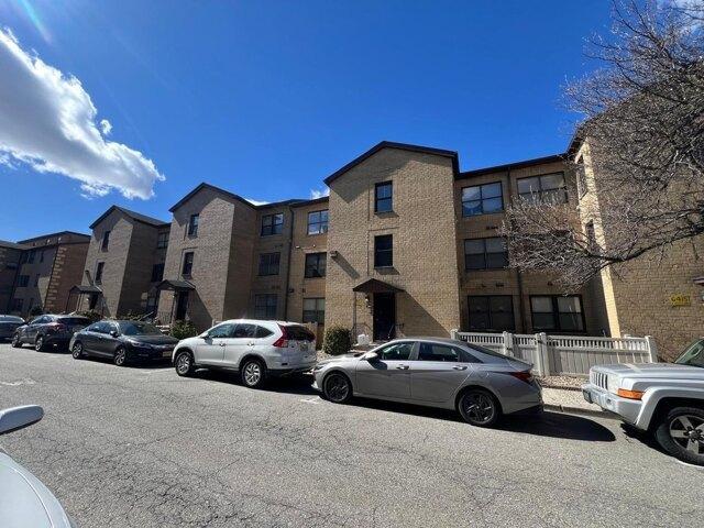 2 bedroom, North Bergen NJ 07047 104408717