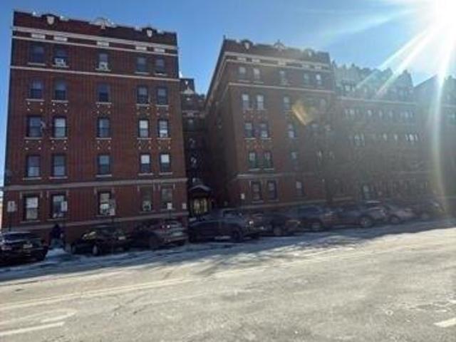 2 bedroom, North Bergen NJ 07047 104510261
