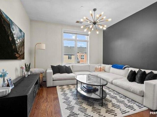 2 bedroom, North Bergen NJ 07047 104514168