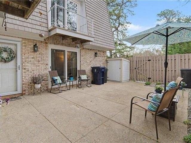 2 bedroom, North Kingstown RI 02852 101858427