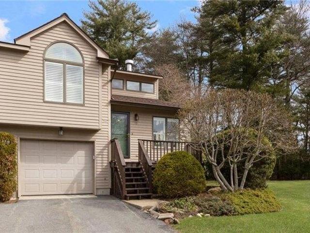 2 bedroom, North Kingstown RI 02852 102409423