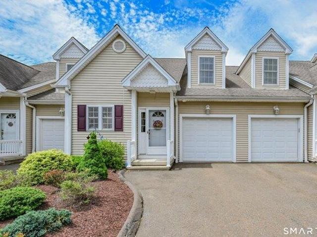 2 bedroom, North Haven CT 06473 104809476