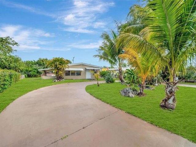 2 bedroom, North Miami Beach FL 33162 LS89424408