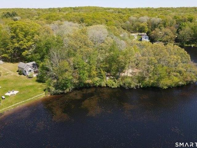 2 bedroom, North Stonington CT 06359 102565630