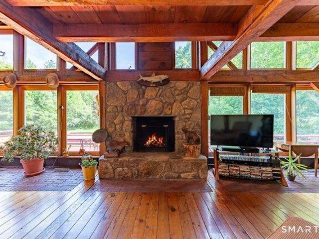 2 bedroom, North Stonington CT 06359 103189791