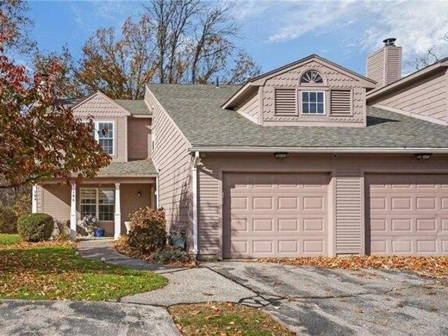 2 bedroom, North Providence RI 02904 102584187
