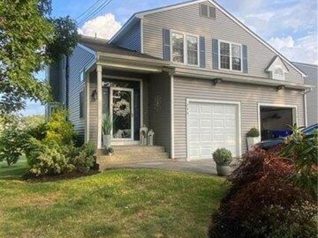 2 bedroom, North Providence RI 02904 103848486